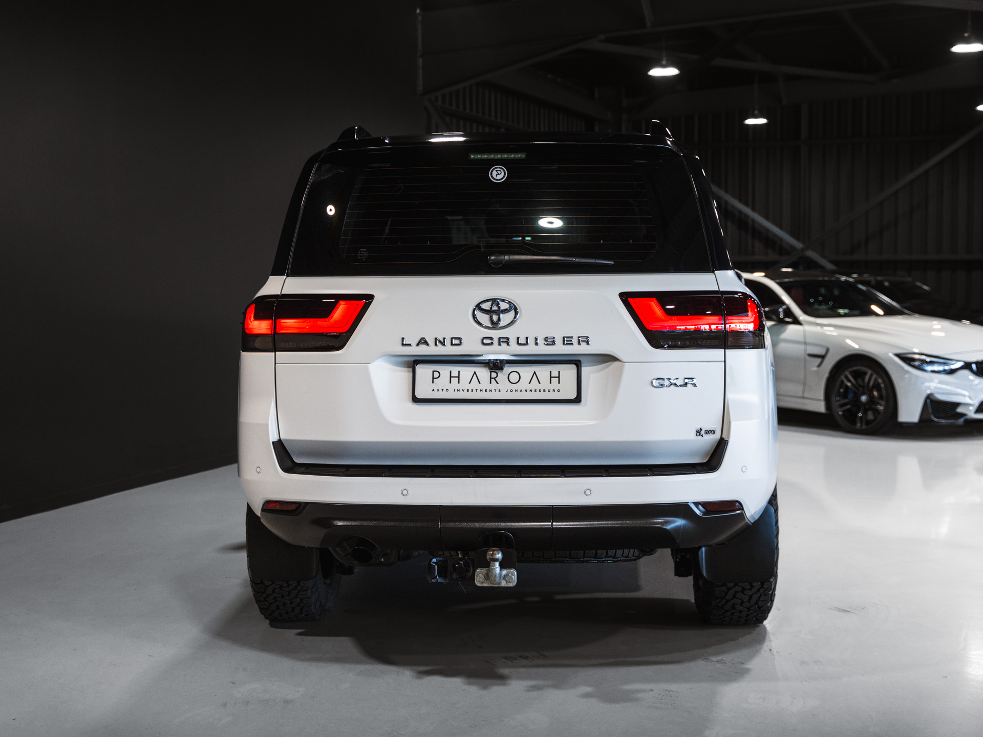 Toyota Land Cruiser LC300 GX-R – Pharoah Group