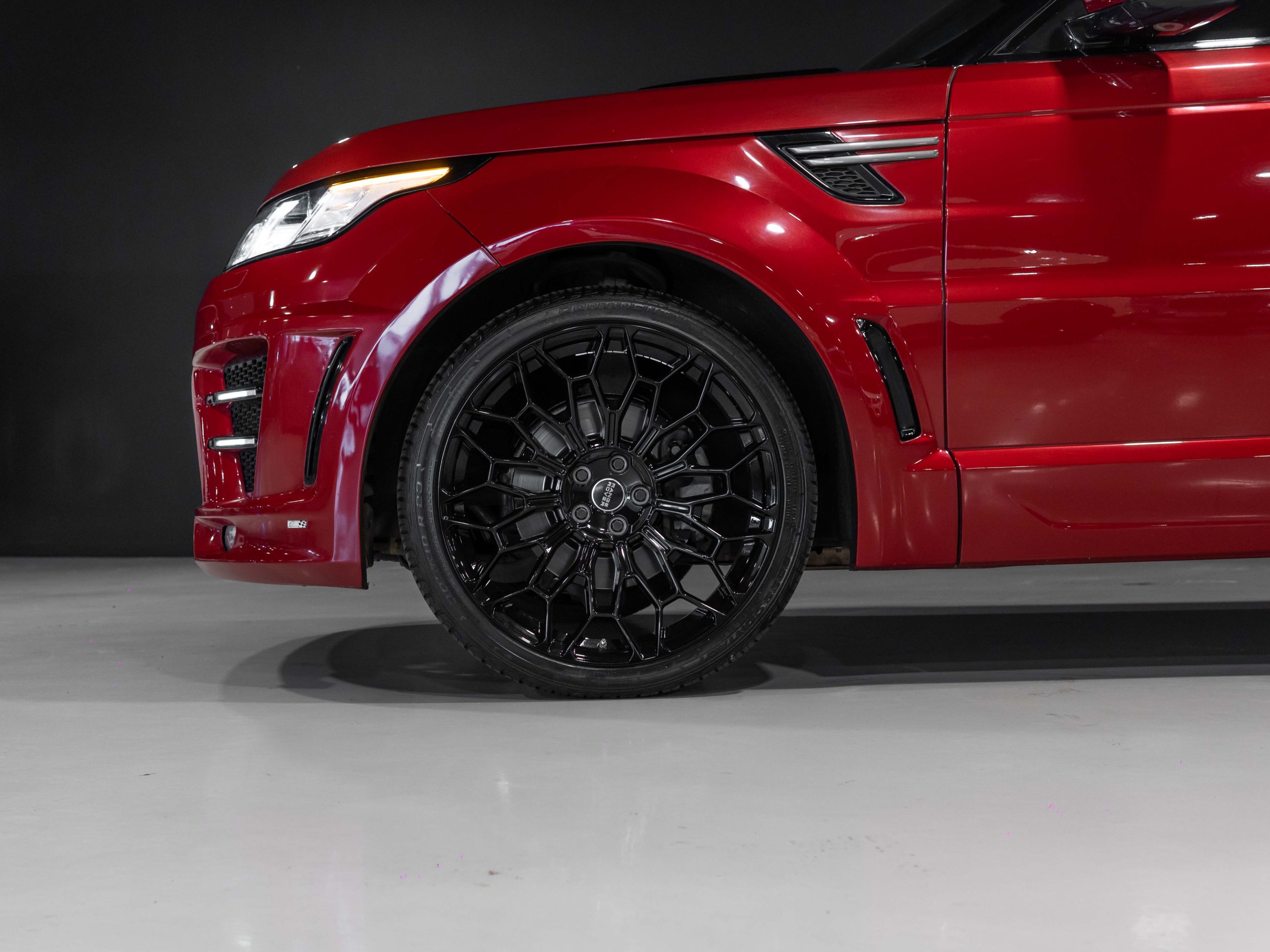 Land Rover Range Rover Sport 3.0 LUMMA – Pharoah Group
